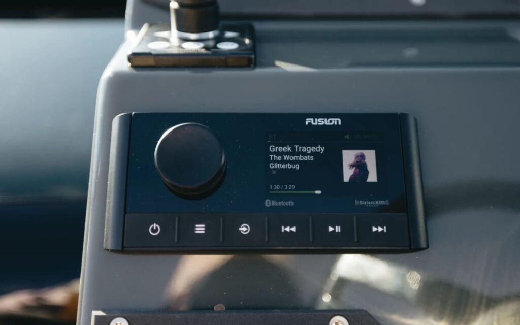Fusion Marine Stereo Website - Radio and Sound Systems